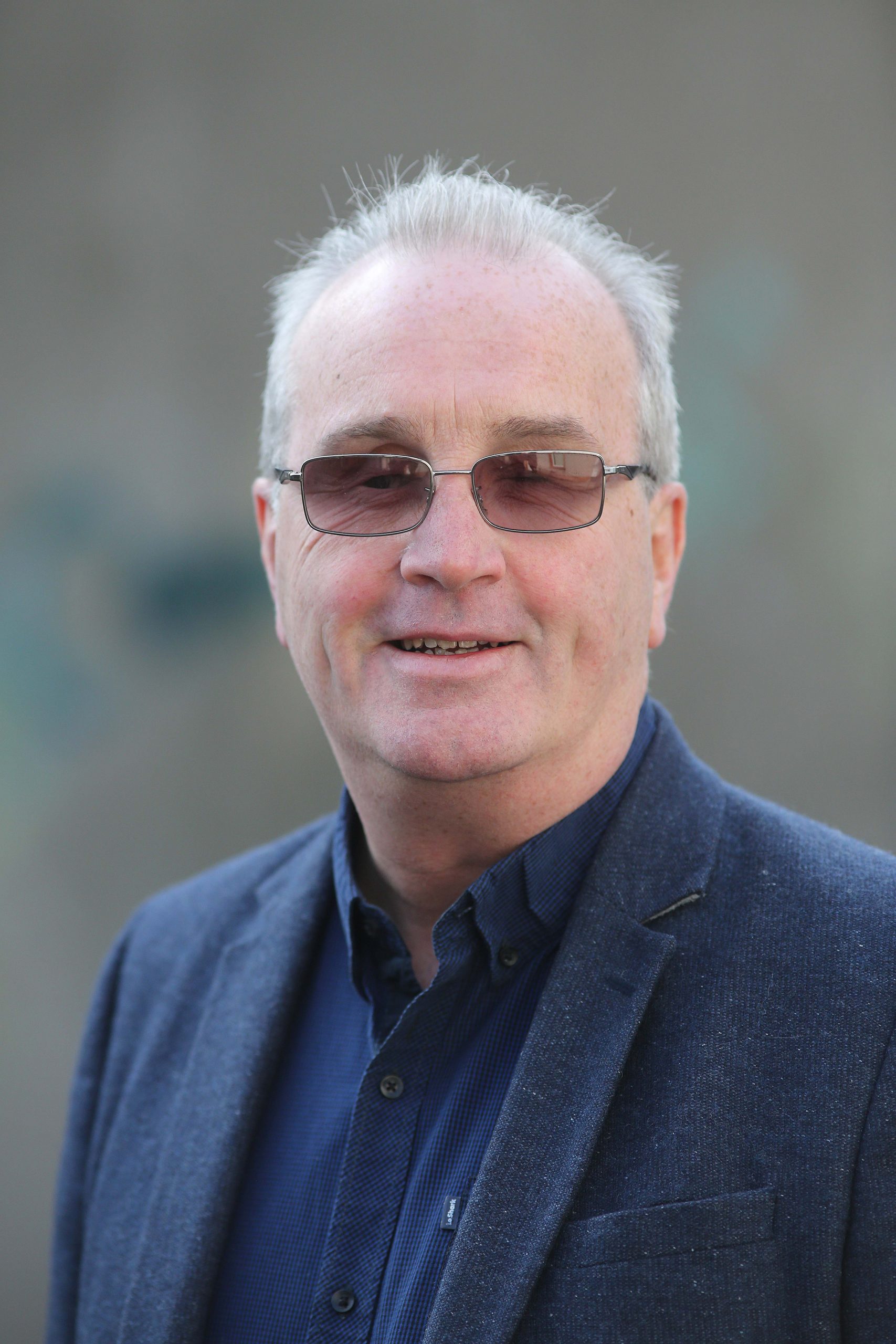 Richard Moore, Children in Crossfire. - Children in Crossfire